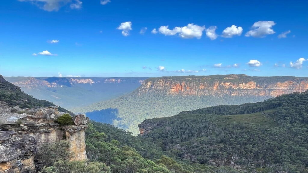 Resolute Beach Loop Track: Bushwalking and Secluded Beaches