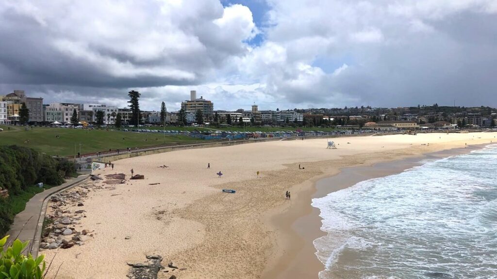 The Bondi to Bronte Walk (Highlights and Map)
