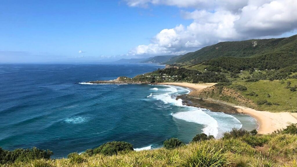The Jibbon Beach Loop Track in Bundeena - Sydney Uncovered