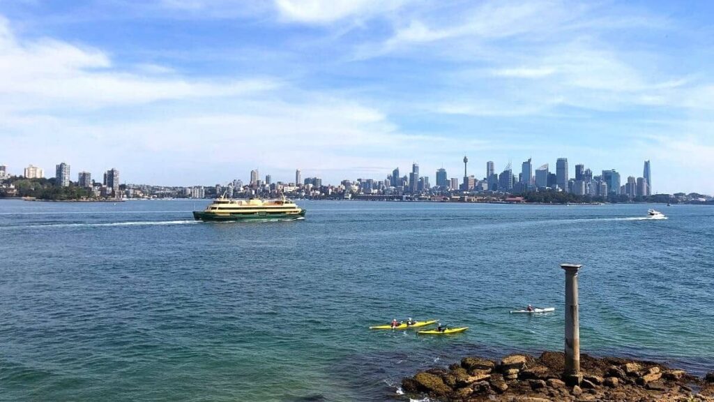Barangaroo Reserve: Sydney Harbour Foreshore Park and Walk