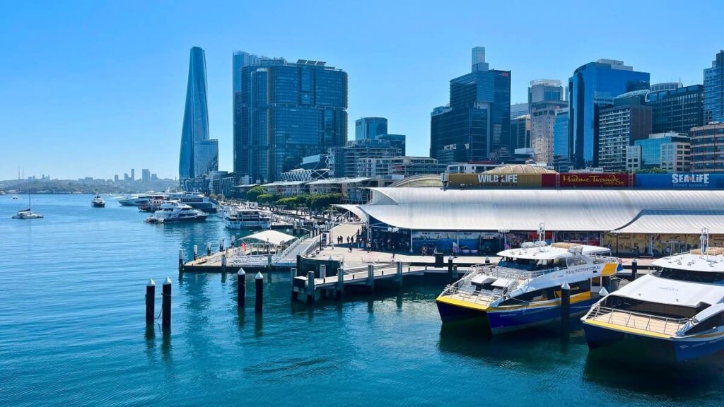 The Traffic-Free Walk From Central Station to Circular Quay